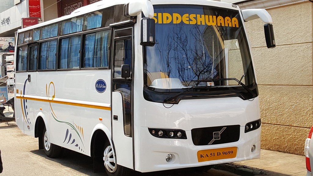 Mini Bus Rental In Chennai 20 To 40 Seaters With AC Non AC Facility